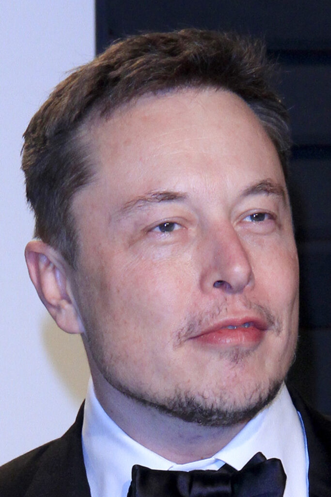 Elon Musk: „Viitorul președinte al Americii ar putea să fie un robot ...